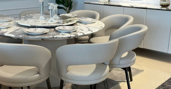 Round dining table 8 chairs + modern buffet 305